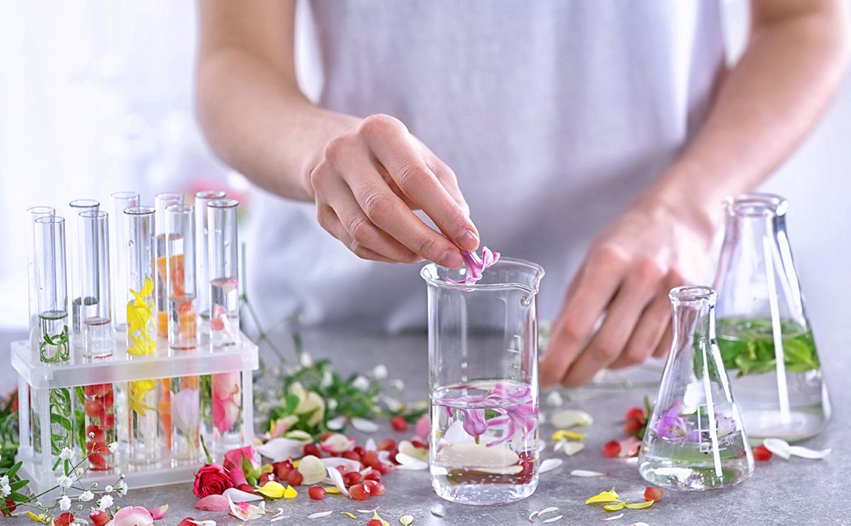 The Art of Scent Creation: Discover How Fragrances Are Made