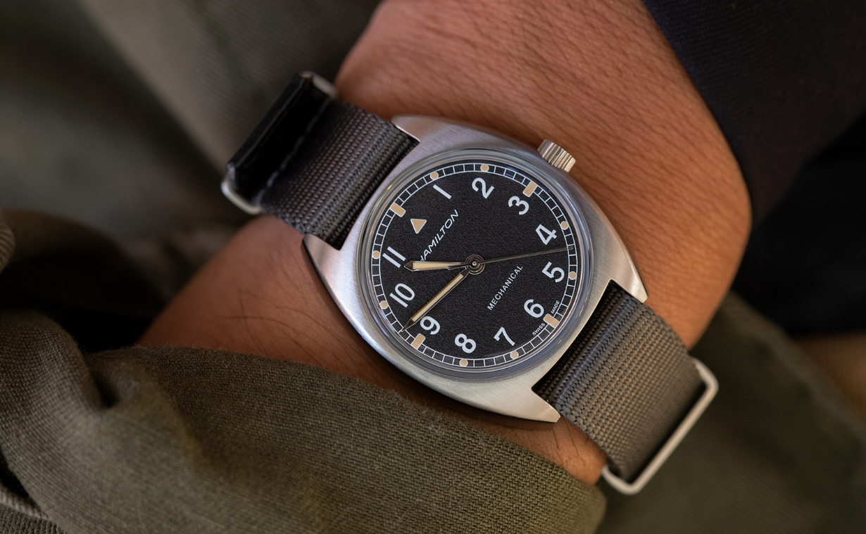 Watches to Wear to the Office ($1500 and below)